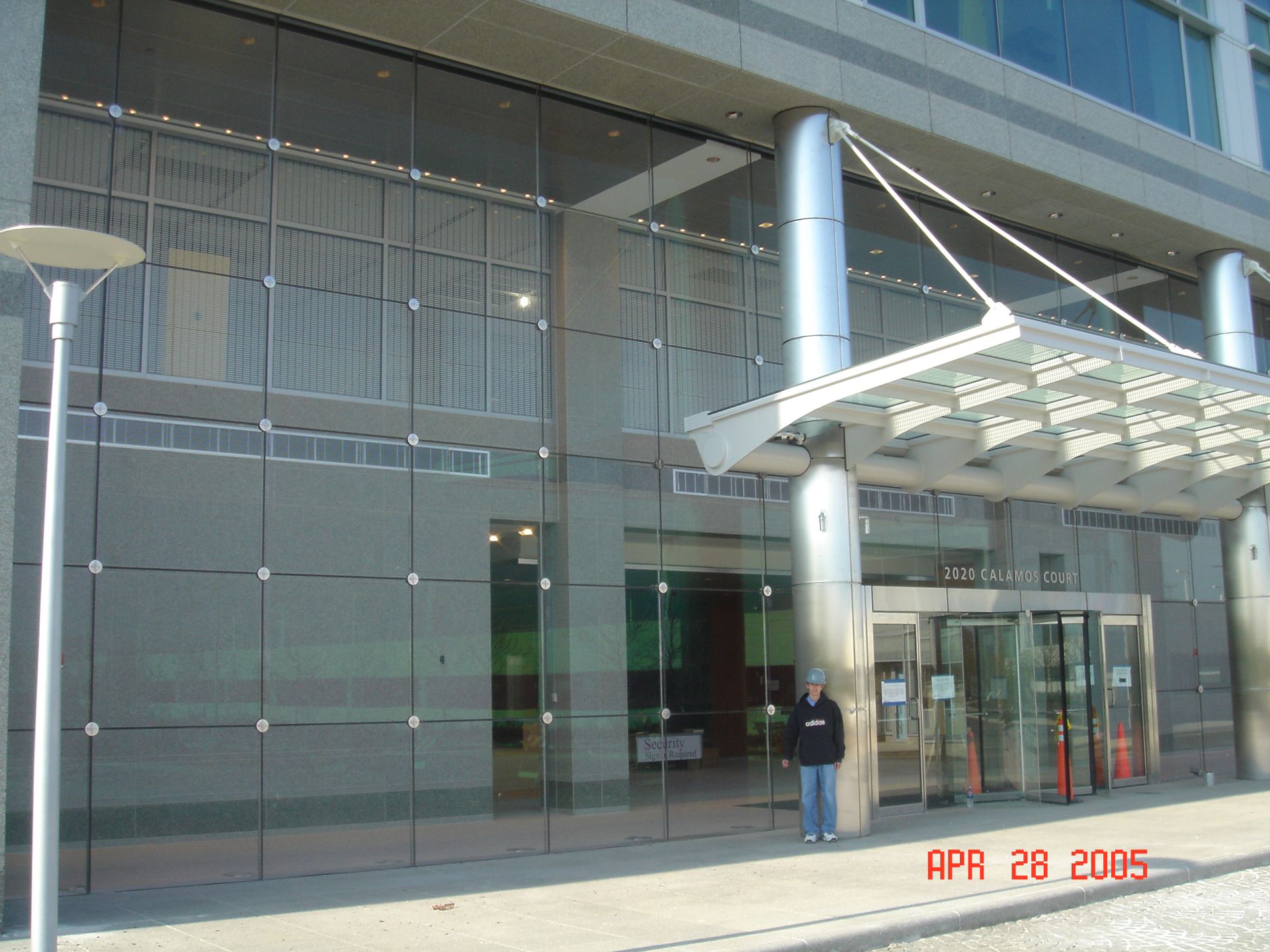 Calamos Investments Financial Center | W&W Glass, LLC