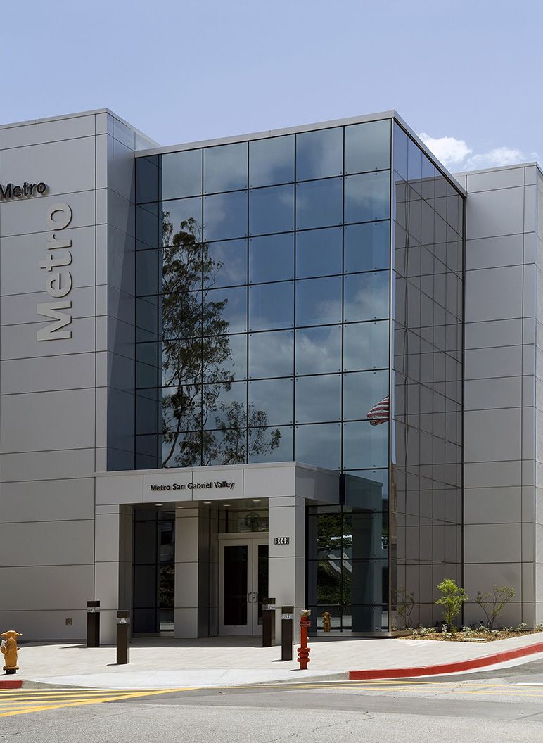 MTA Admin Building Division 9 | W&W Glass, LLC