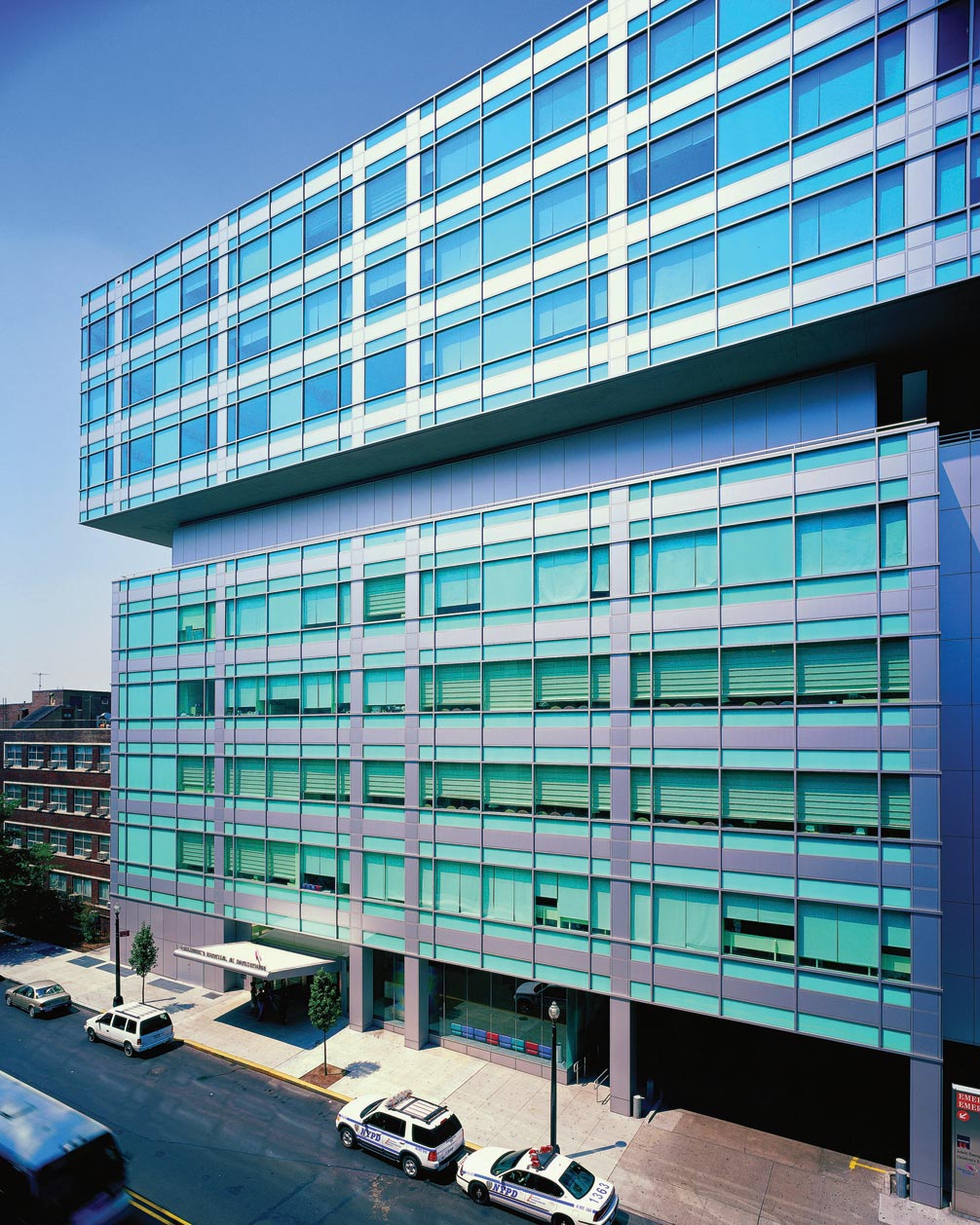 Montefiore Medical Center | W&W Glass, LLC