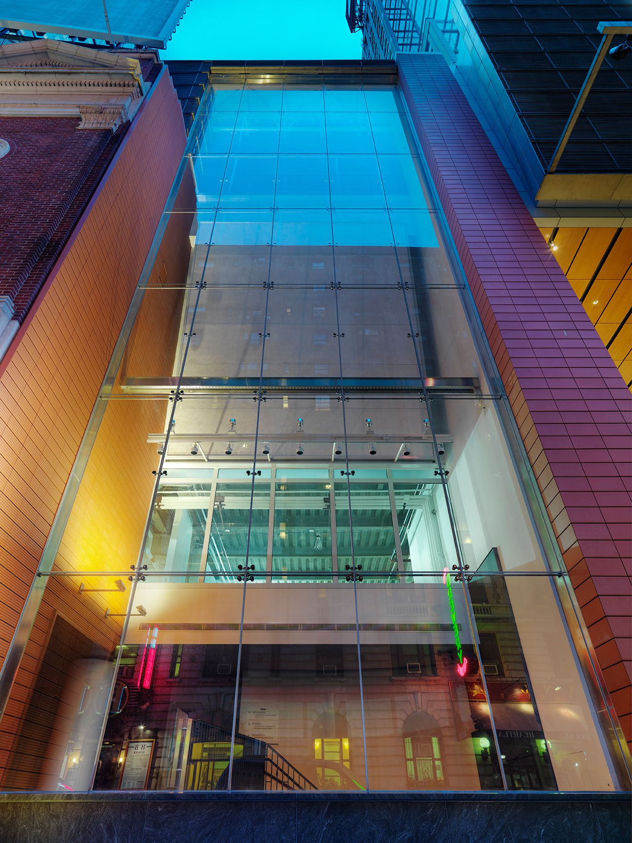 Cable Net Wall & Tension Trusses for Glass | W&W Glass