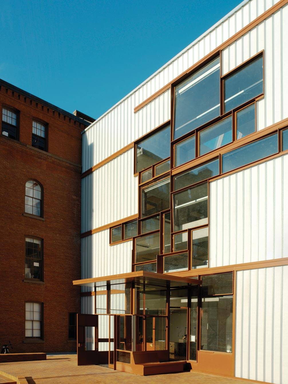 Pratt Institute - Higgins Hall | W&W Glass, LLC