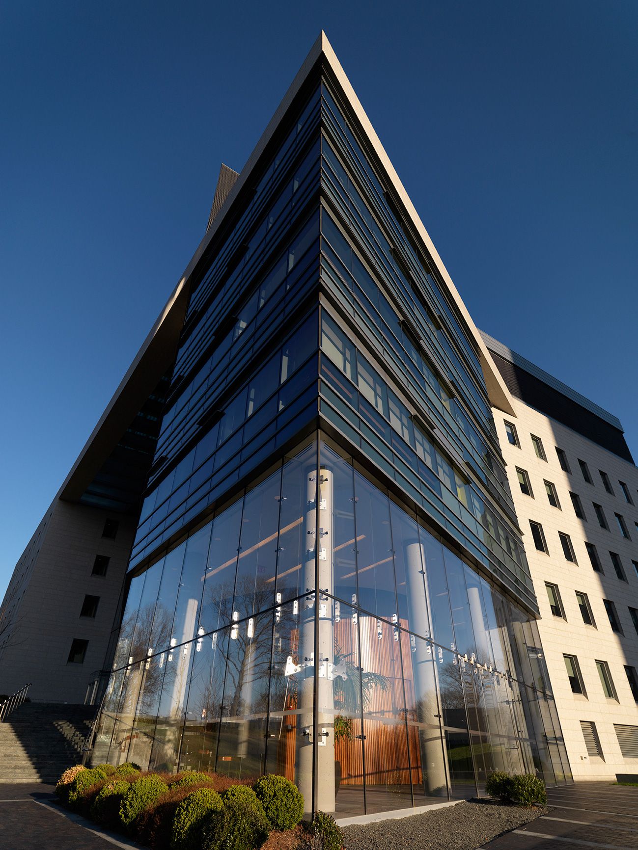 Price Center/Block Research Pavilion at Albert Einstein College of ...