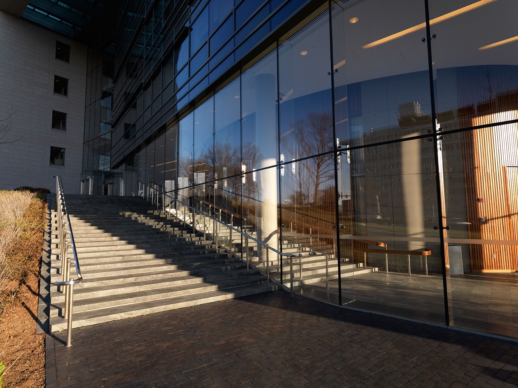 Price Center/Block Research Pavilion at Albert Einstein College of ...