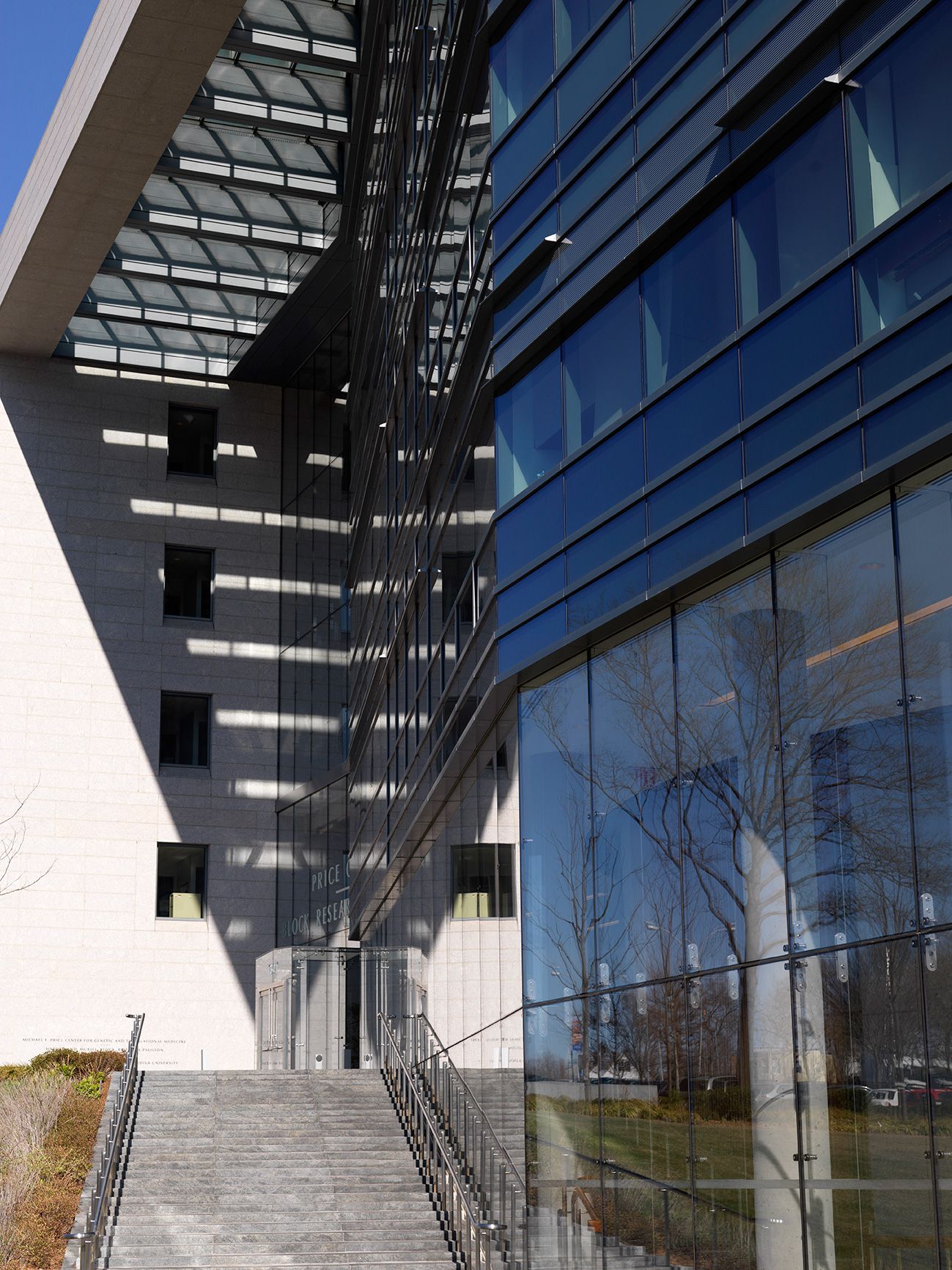 Price Center/Block Research Pavilion at Albert Einstein College of ...