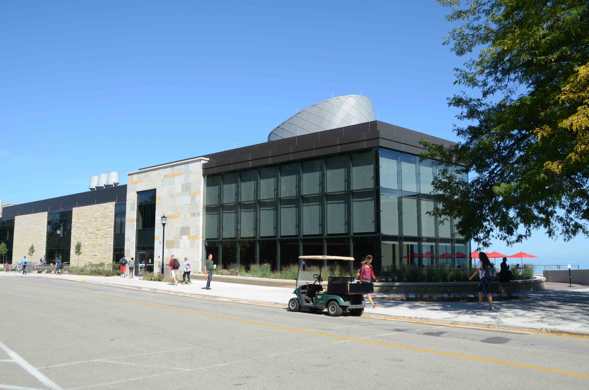 The Straz Science Center at Carthage College | W&W Glass, LLC