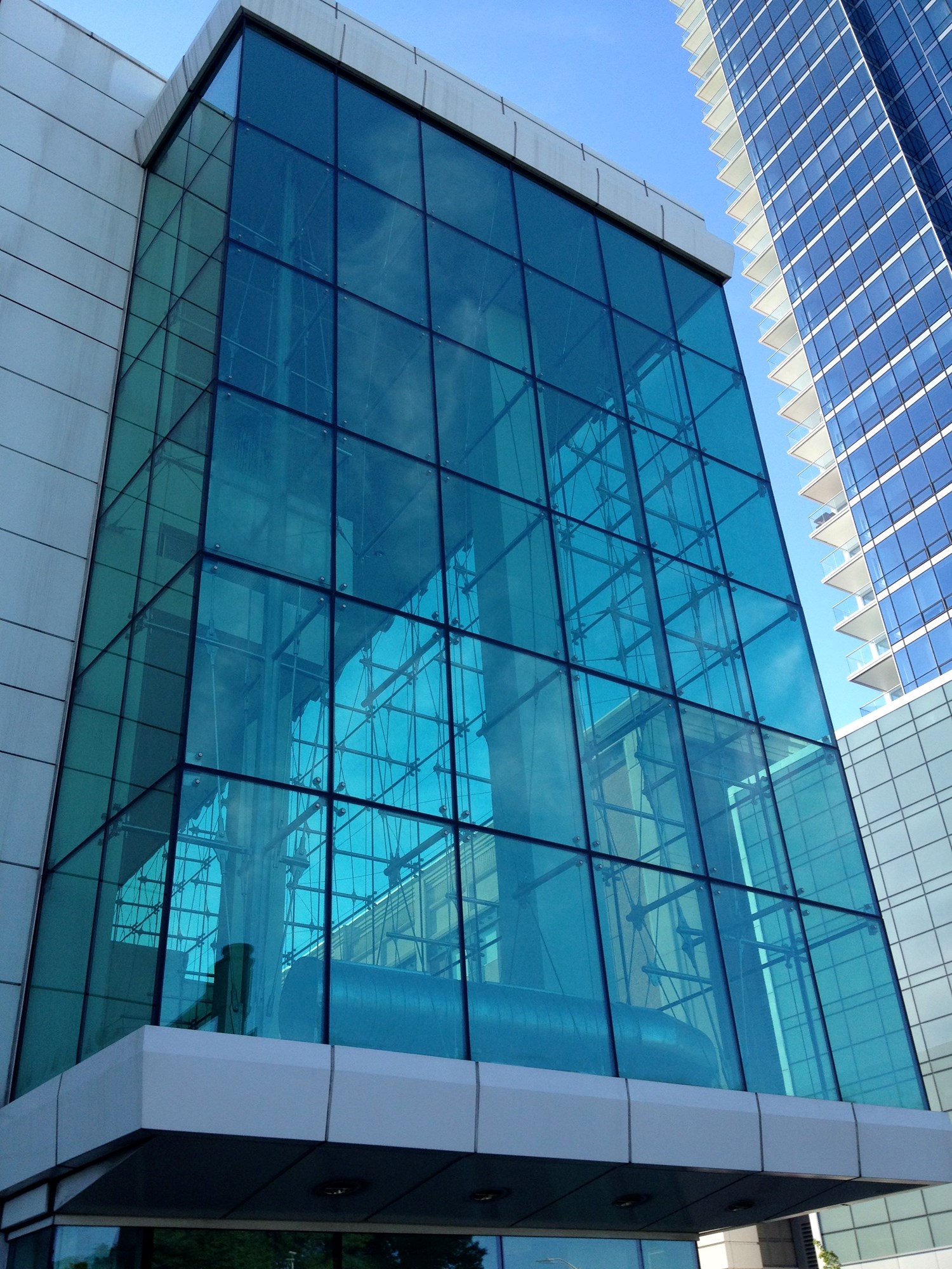 University of Connecticut (UCONN) at Stamford | W&W Glass, LLC