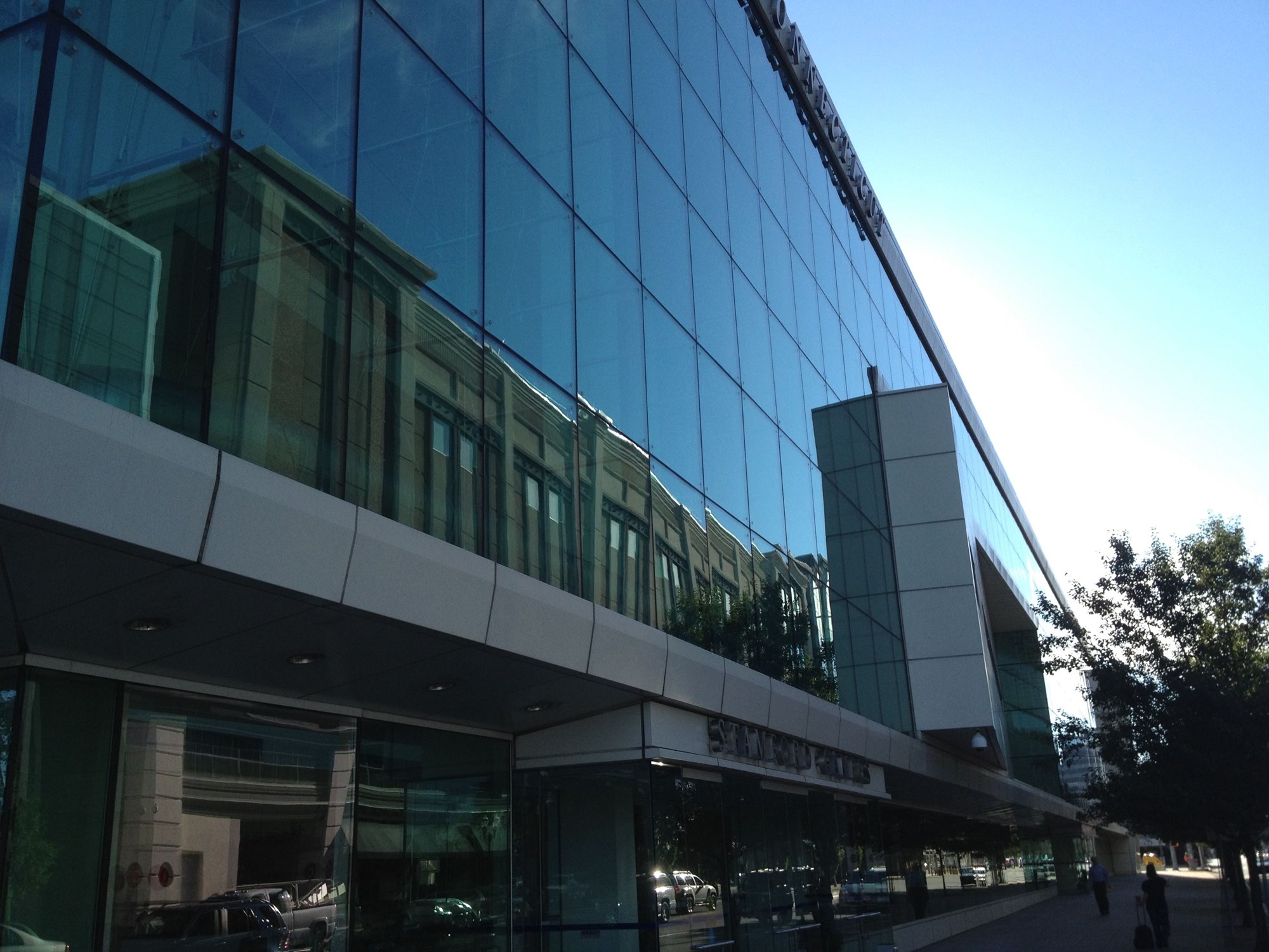 University of Connecticut (UCONN) at Stamford | W&W Glass, LLC