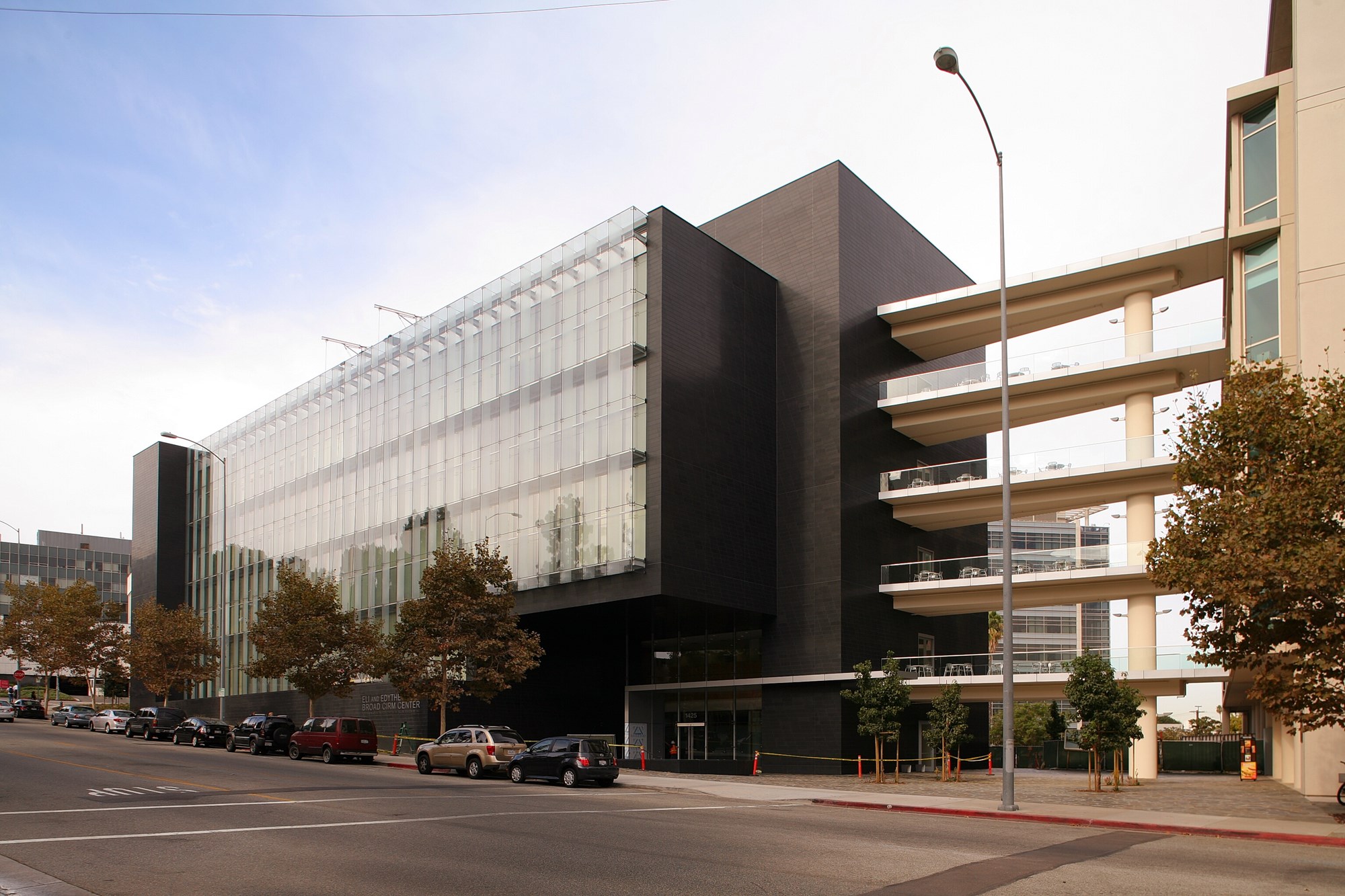 University of Southern California (USC) Edith and Eli Broad Center for ...