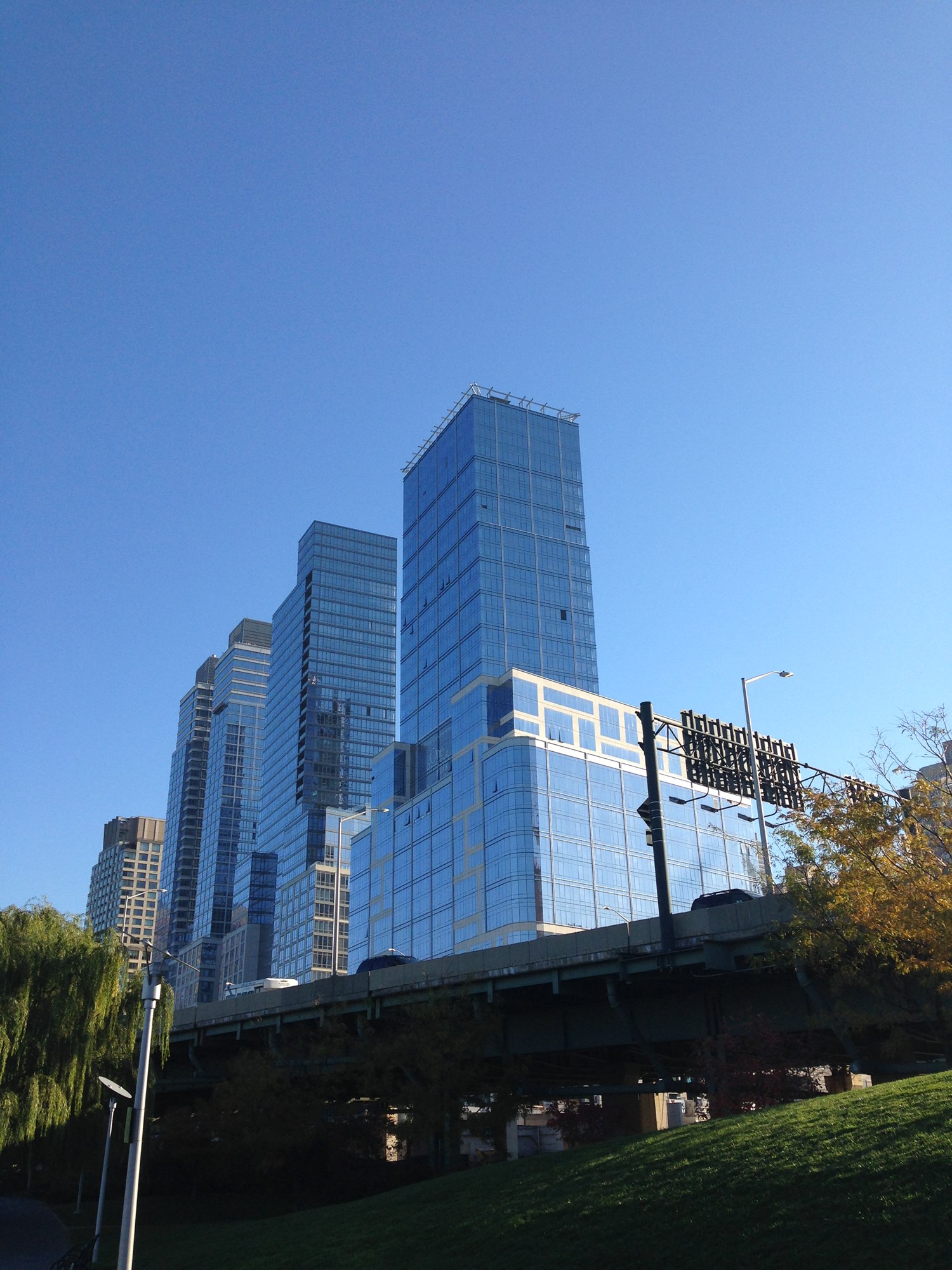 One Riverside Park (Riverside South Building K1) | W&W Glass, LLC