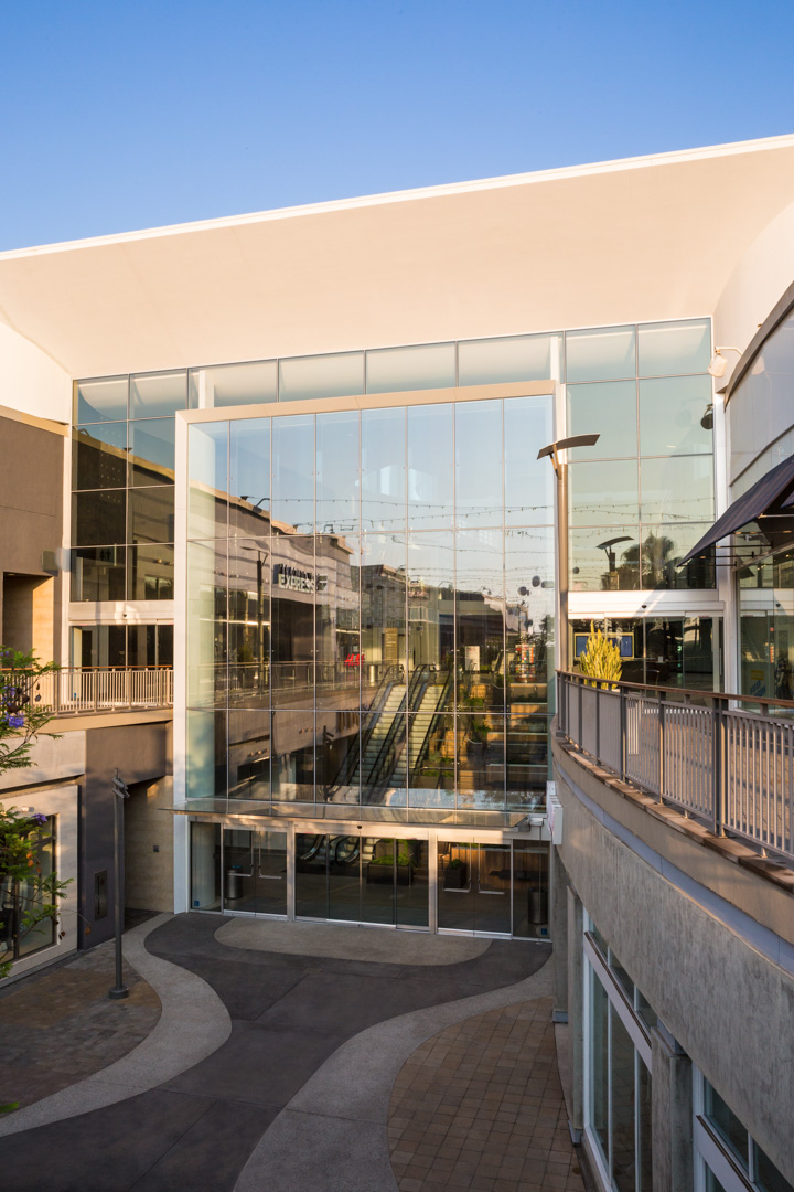 Del Amo Mall Fashion Center | W&W Glass, LLC