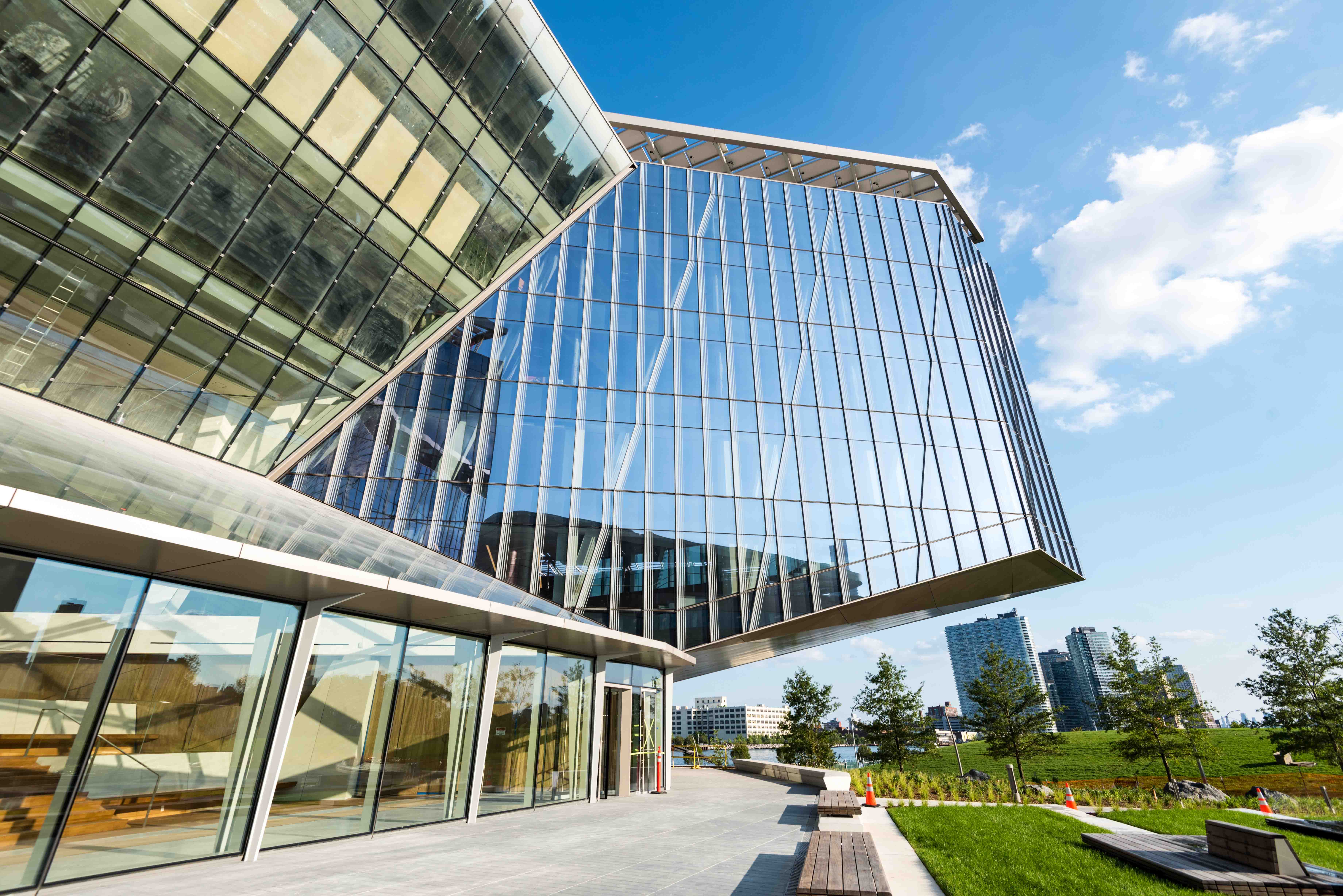 Cornell Tech Roosevelt Island Co-Location Building - The Bridge | W&W ...