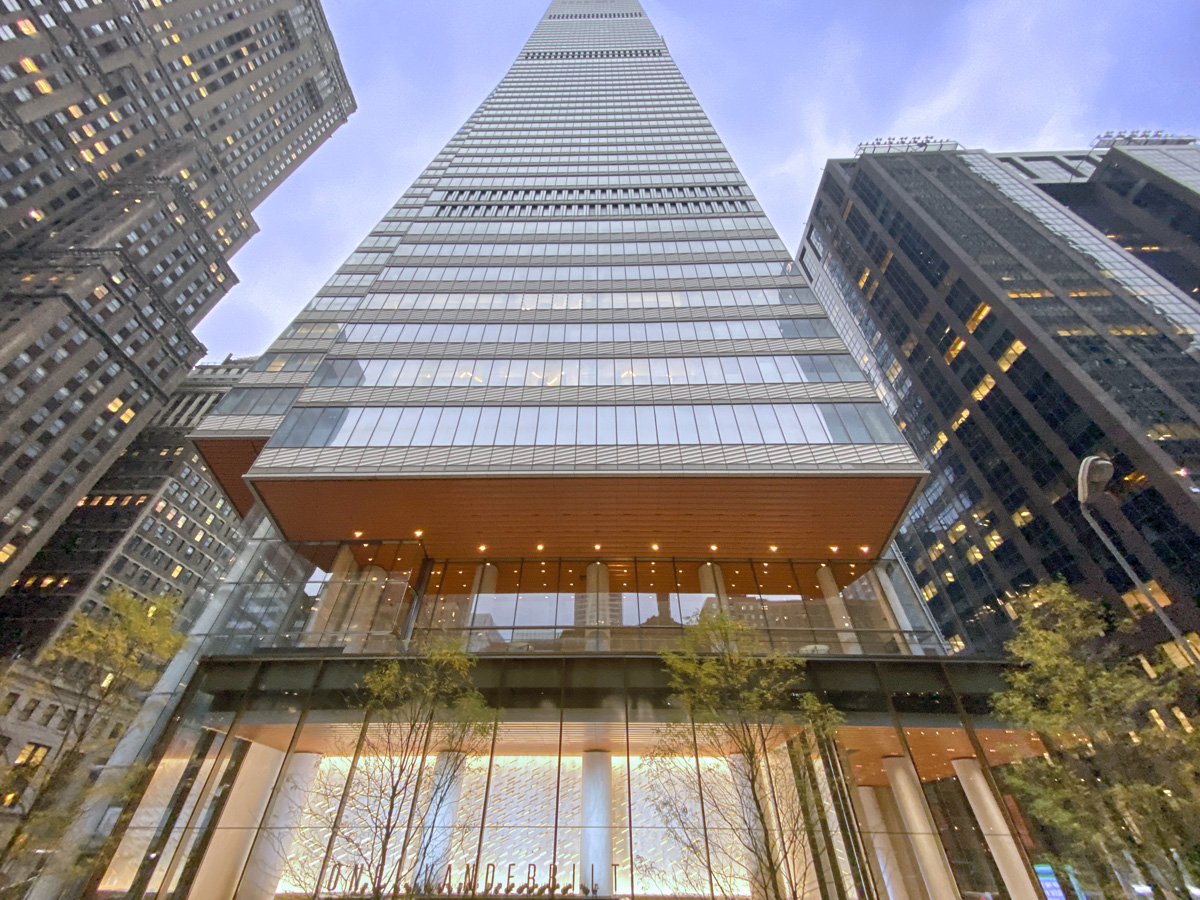 One Vanderbilt Avenue Podium | W&W Glass, LLC