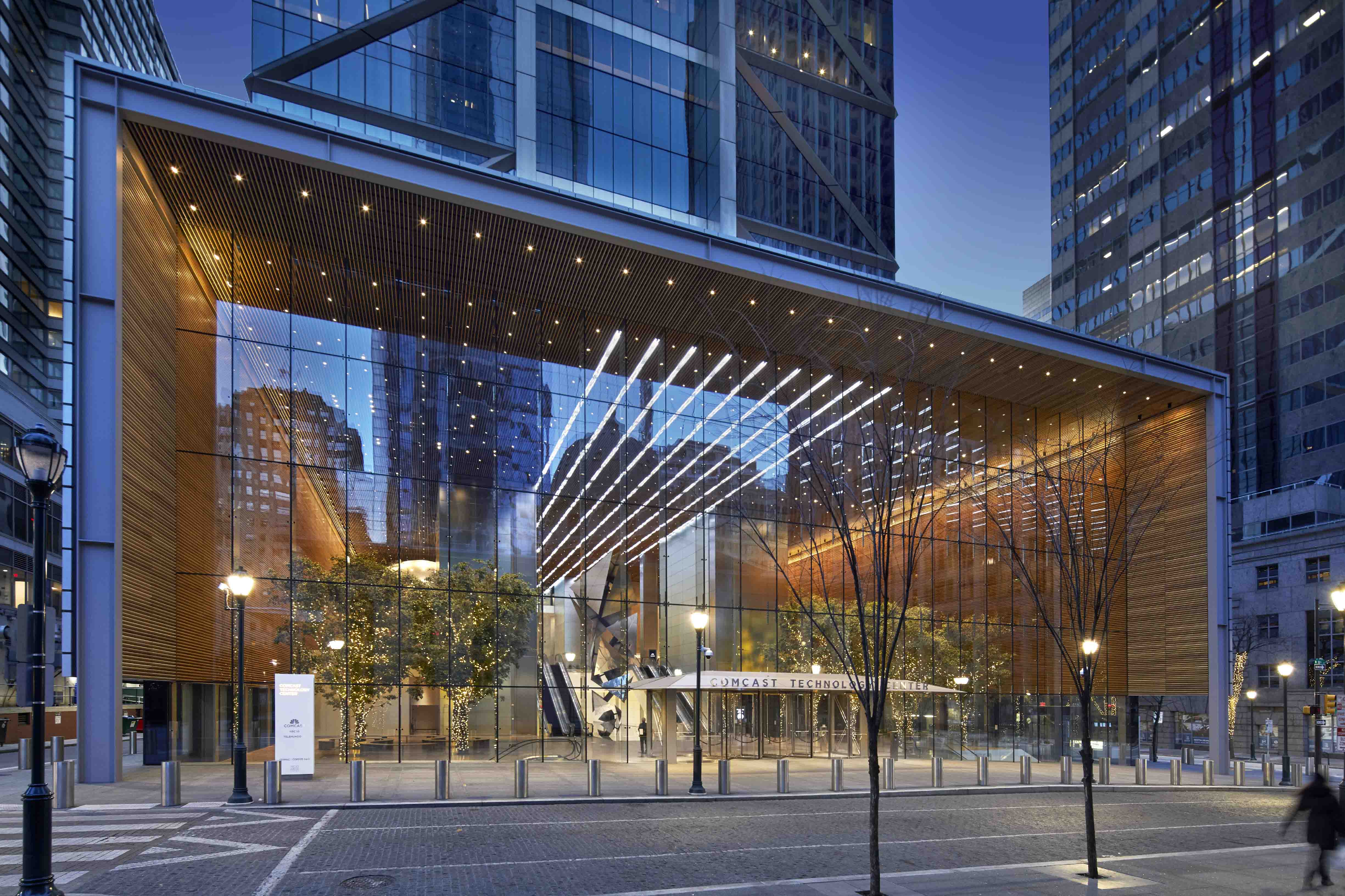 Comcast Technology Center - 1800 Arch Street East Podium | W&W Glass, LLC
